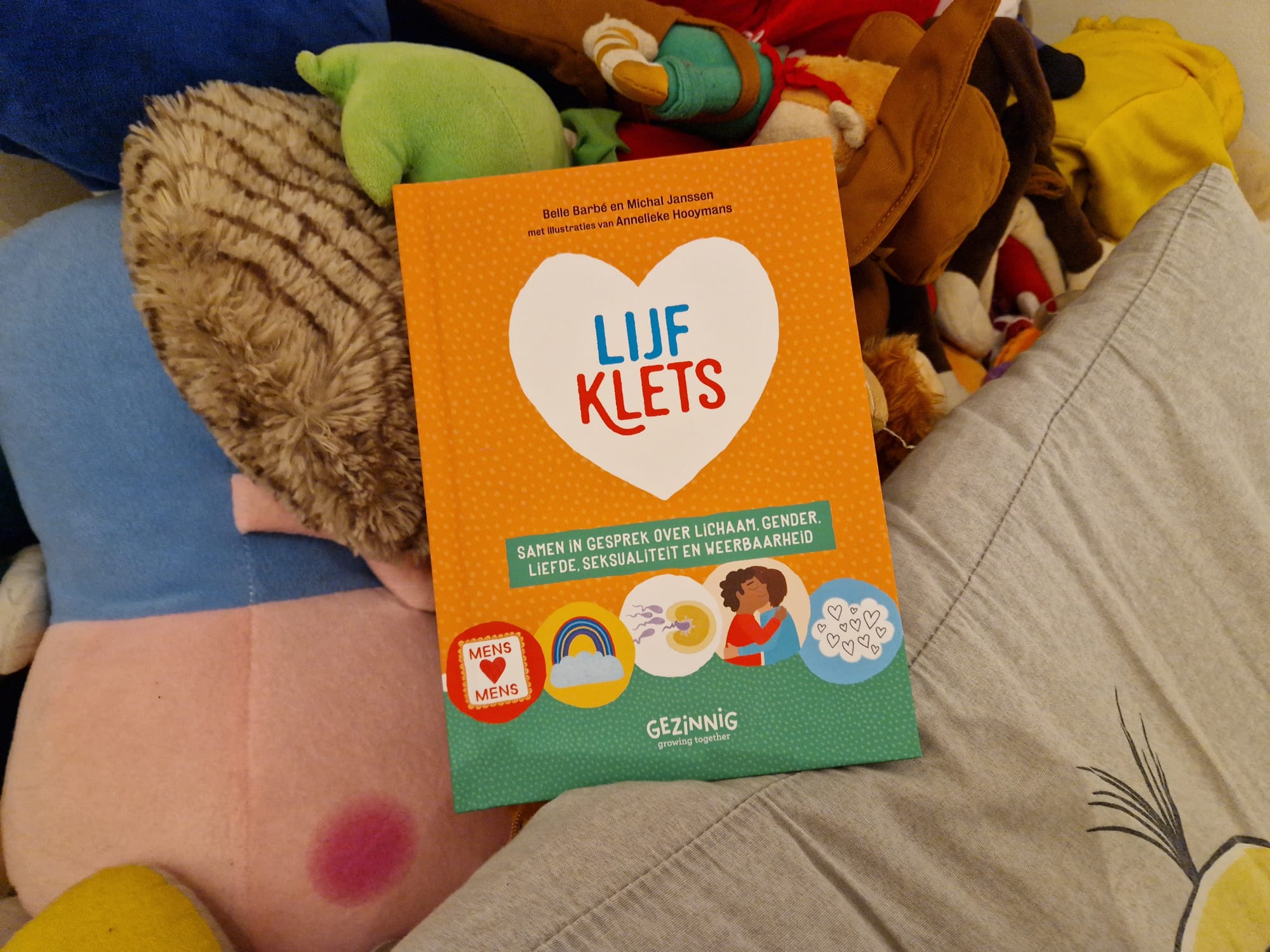 Lijfklets, samen in gesprek over je lijf ⋆ Marstyle